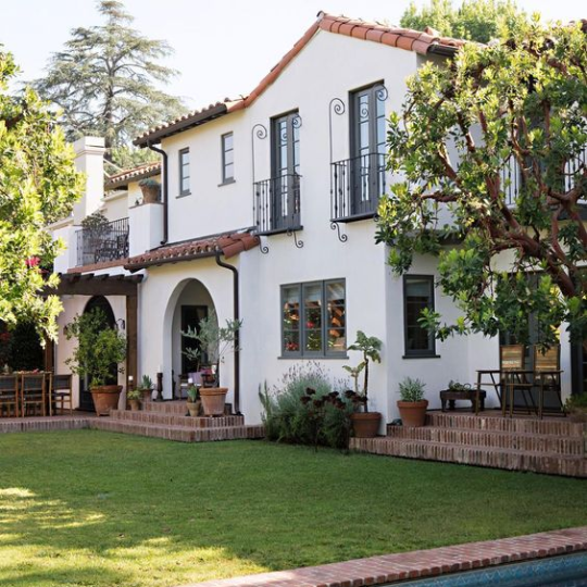How to Achieve Authentic Spanish Style Homes: 8 Essential Design Tips ...